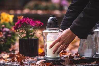 Funeral Directors Nigel K. Ford, Here for your Family | Nigel K. Ford